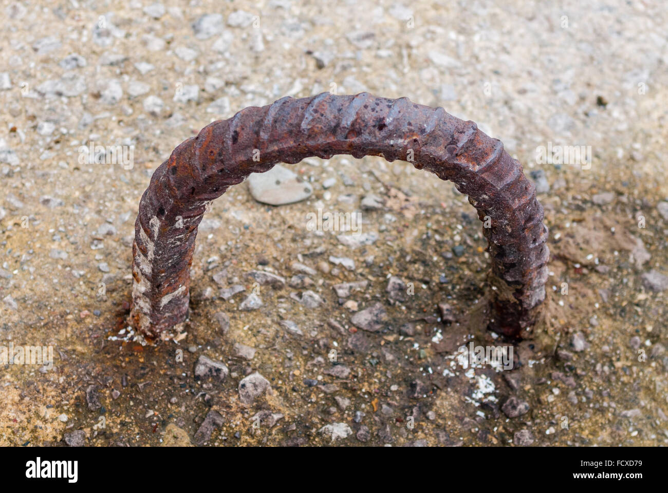 Old rebar hi-res stock photography and images - Alamy