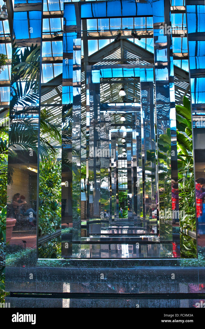 Garfield park conservatory hi-res stock photography and images - Alamy