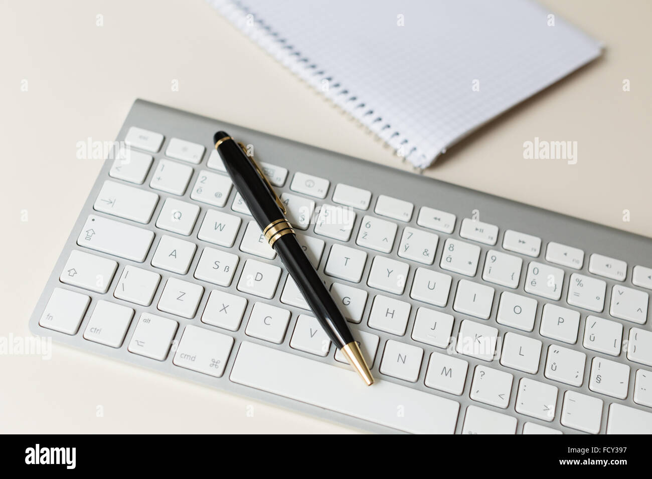 Black computer keyboard white hi-res stock photography and images - Alamy