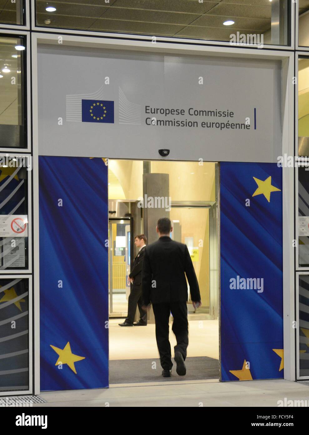 Civil service commission building hi-res stock photography and images ...