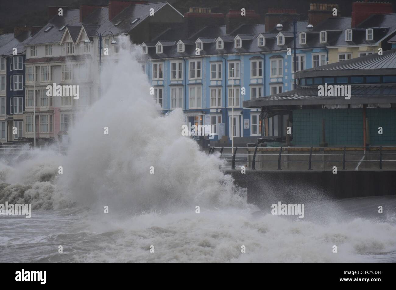 Aberystwyth, West Wales, UK. 26th January, 2016. UK weather. Big waves ...