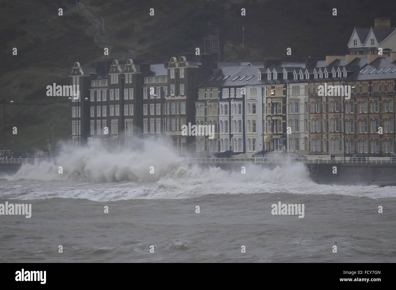 Aberystwyth, West Wales, UK. 26th January, 2016. UK weather. Big waves ...