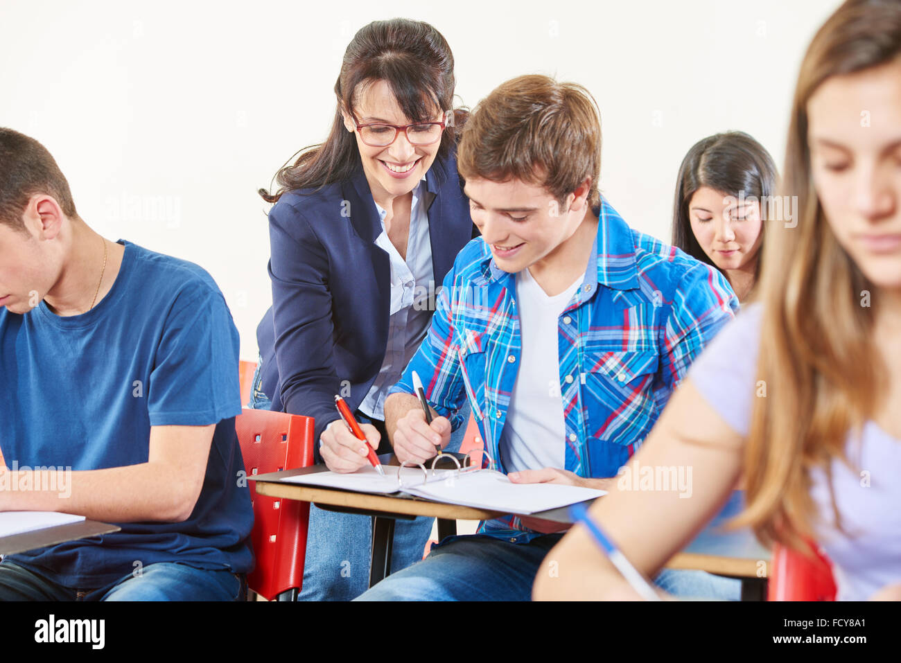 Teacher gives test hi-res stock photography and images - Alamy