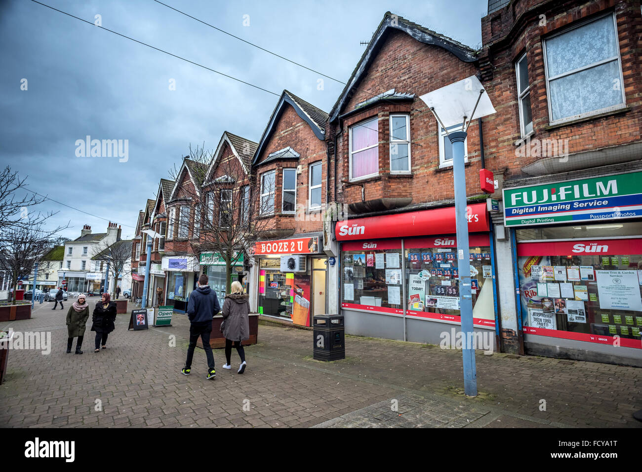 Scenes of deprivation around the run down High Street area of Newhaven ...