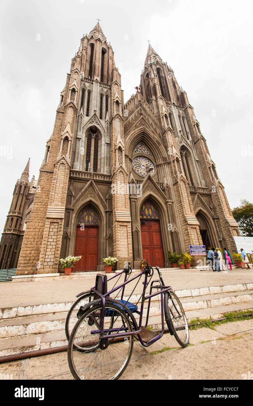 Churches of India, Church in Mysore, St.Philomena Church Mysore, Church ...