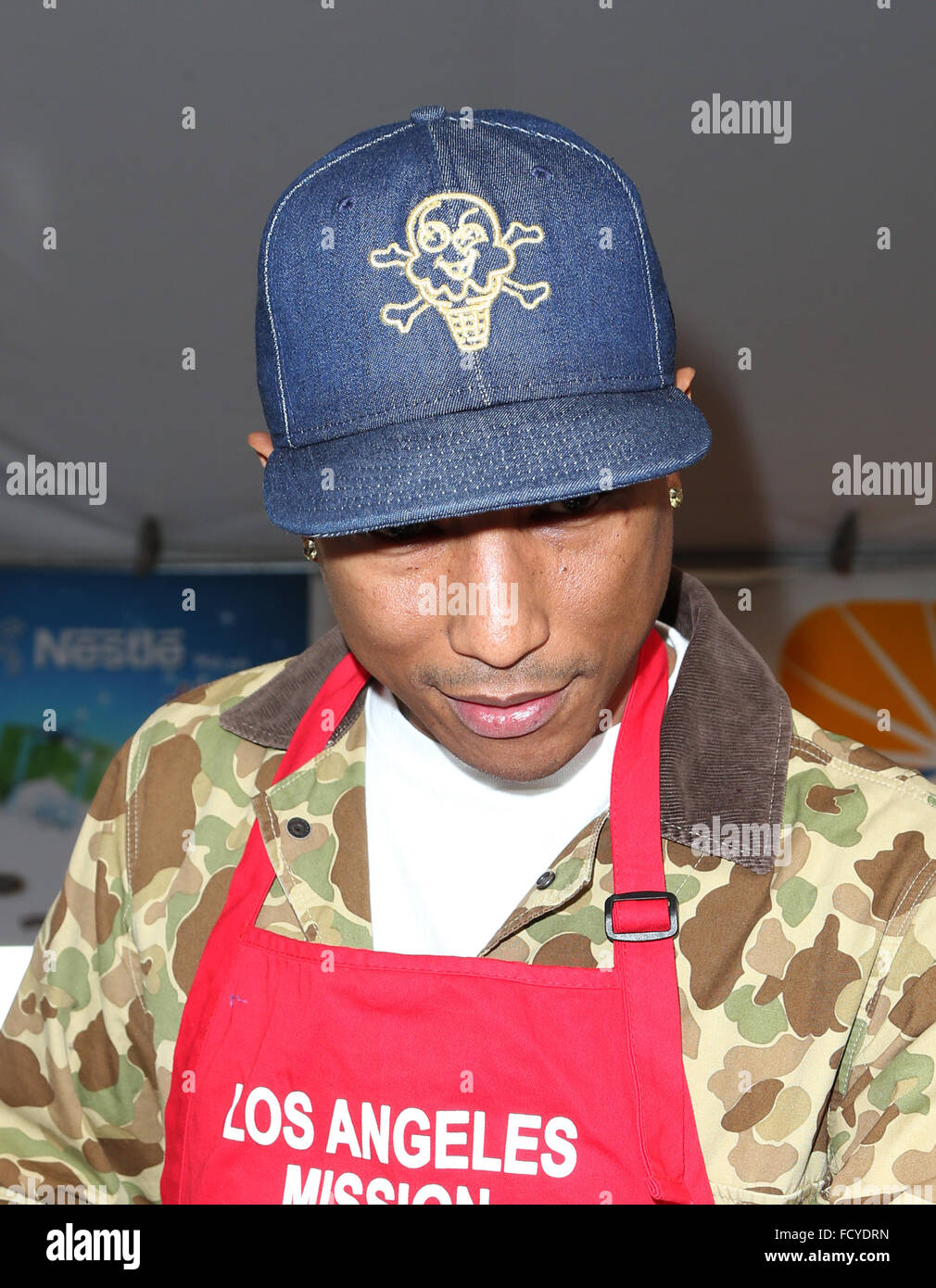 Los Angles Mission Christmas Meal to the Homeless Featuring: Pharrell ...