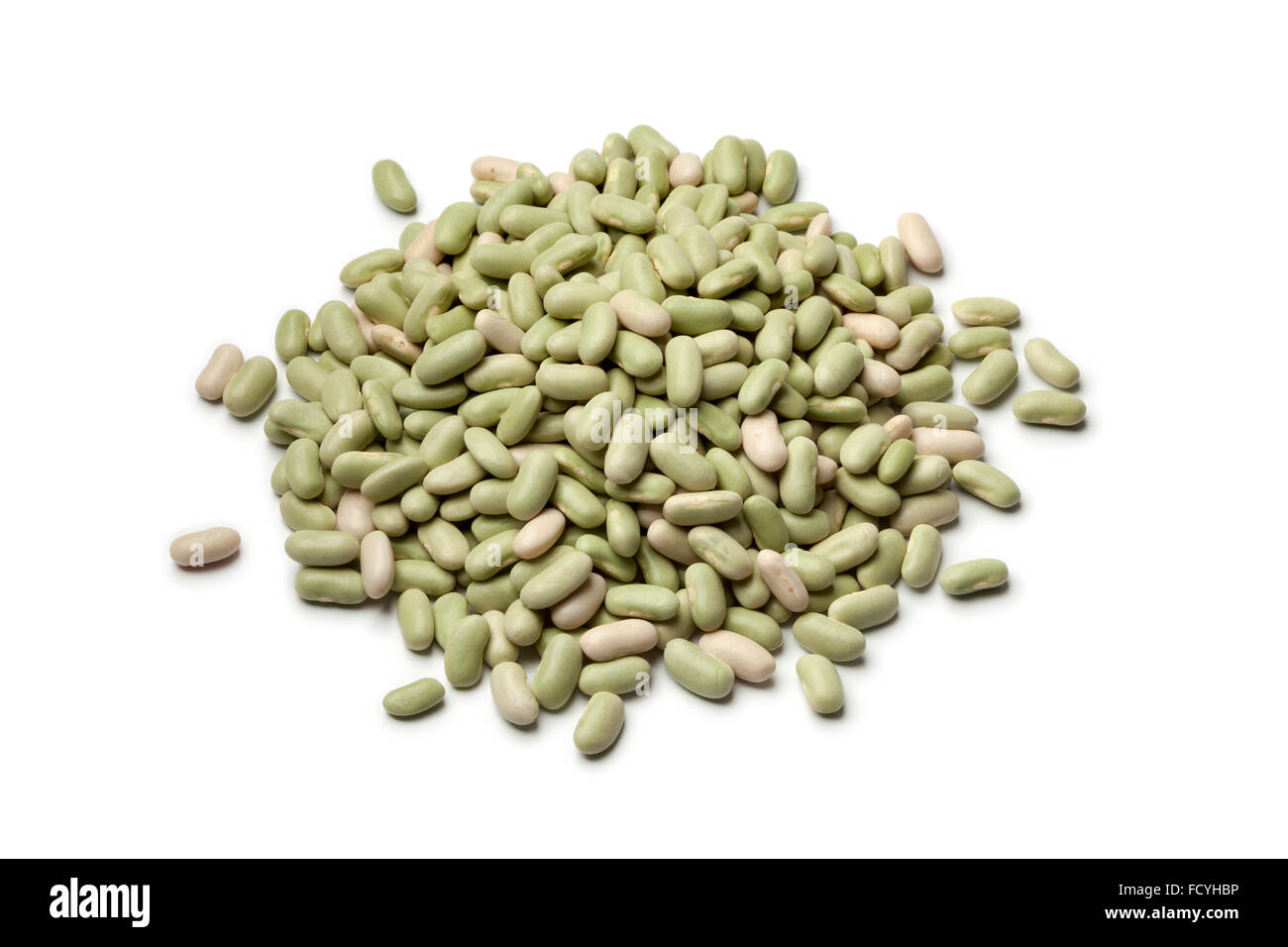 Heap of french flageolets beans on white background Stock Photo - Alamy