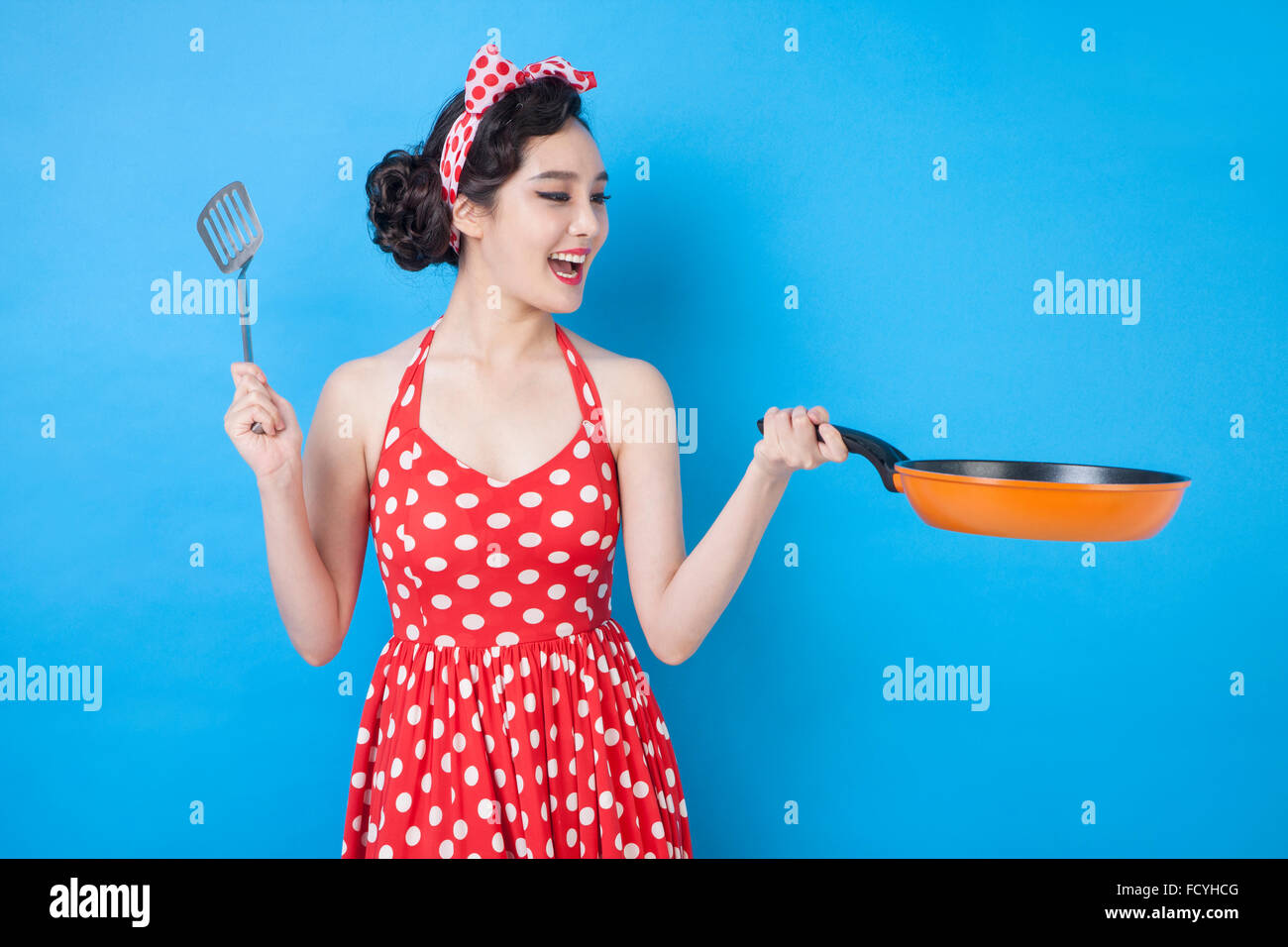 Woman pan hi-res stock photography and images - Alamy