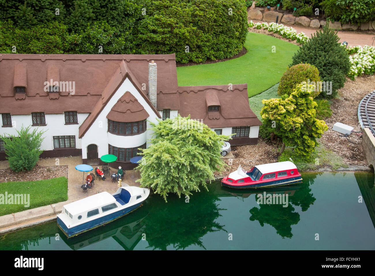 Model villages cockington green canberra hi-res stock photography and ...