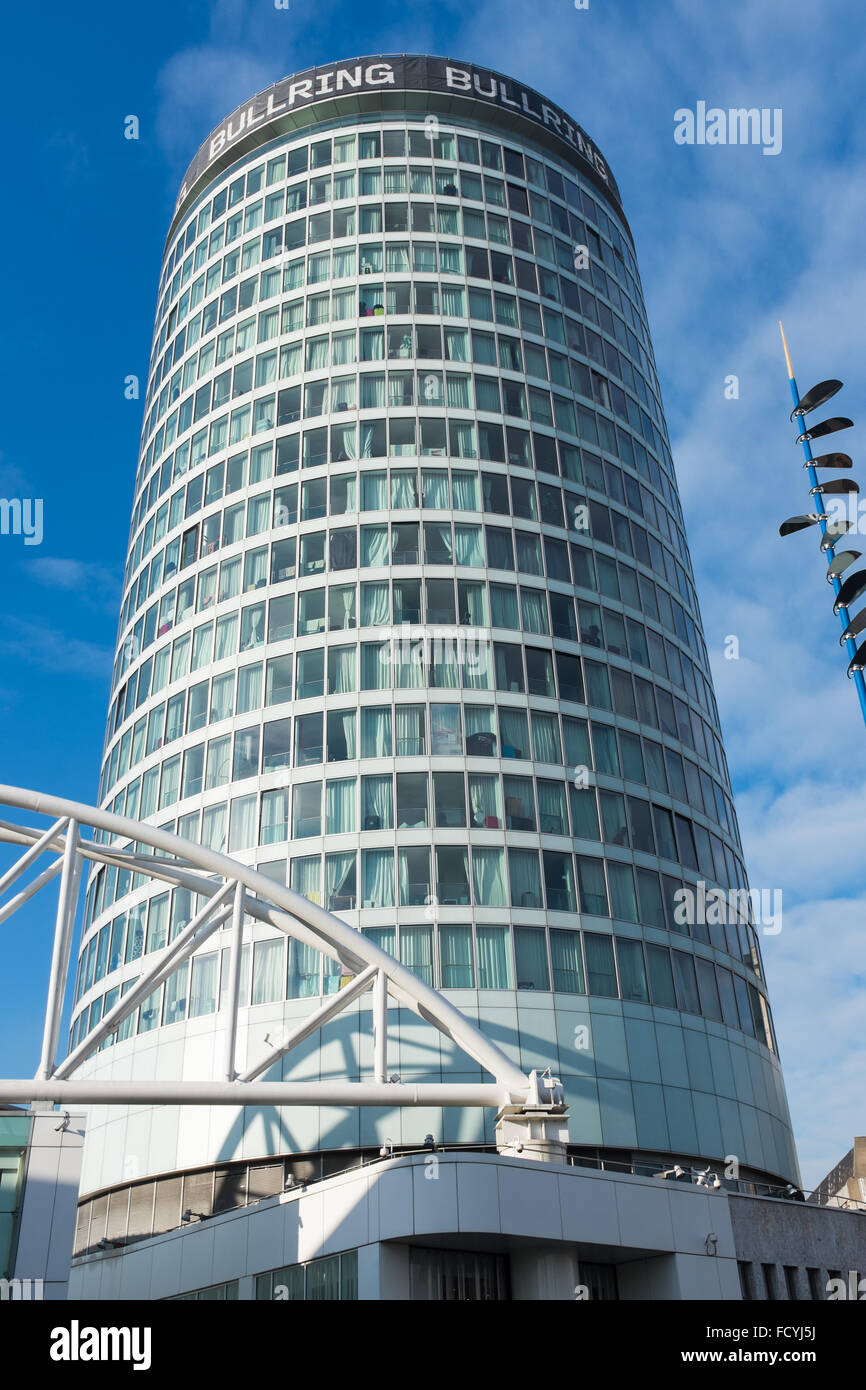 The Rotunda building next to the Bullring Shopping Centre in Birmingham ...