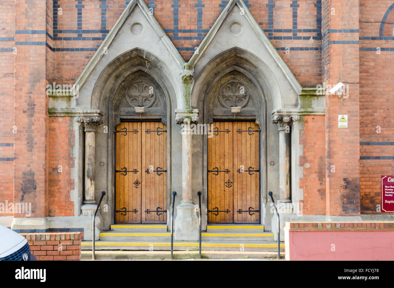 Wooden church doors hi-res stock photography and images - Alamy
