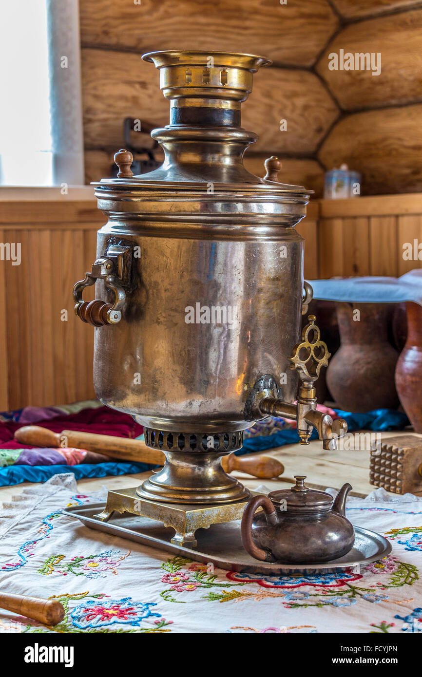 Samovar hi-res stock photography and images - Alamy