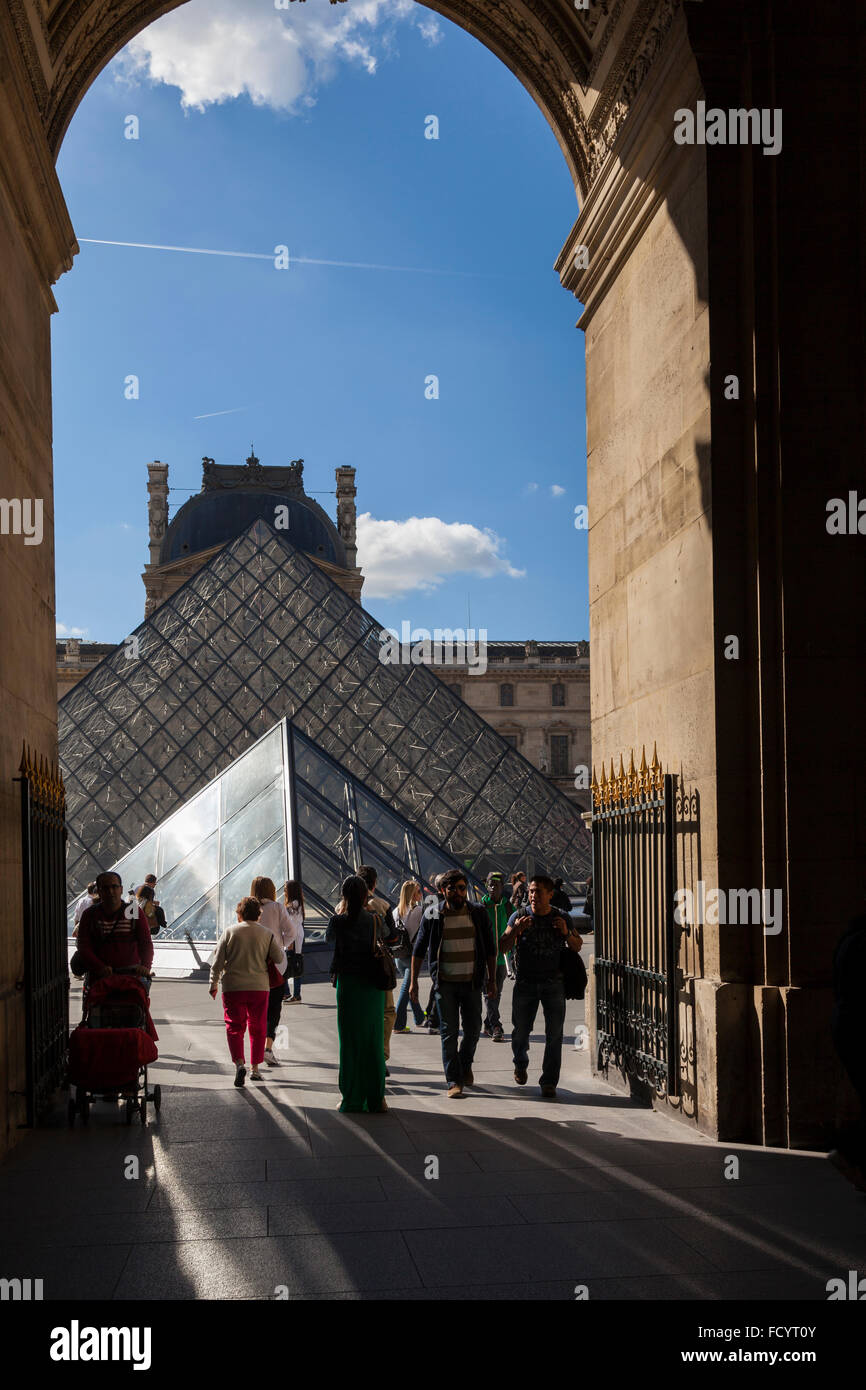 Entrance pyramid hi-res stock photography and images - Alamy