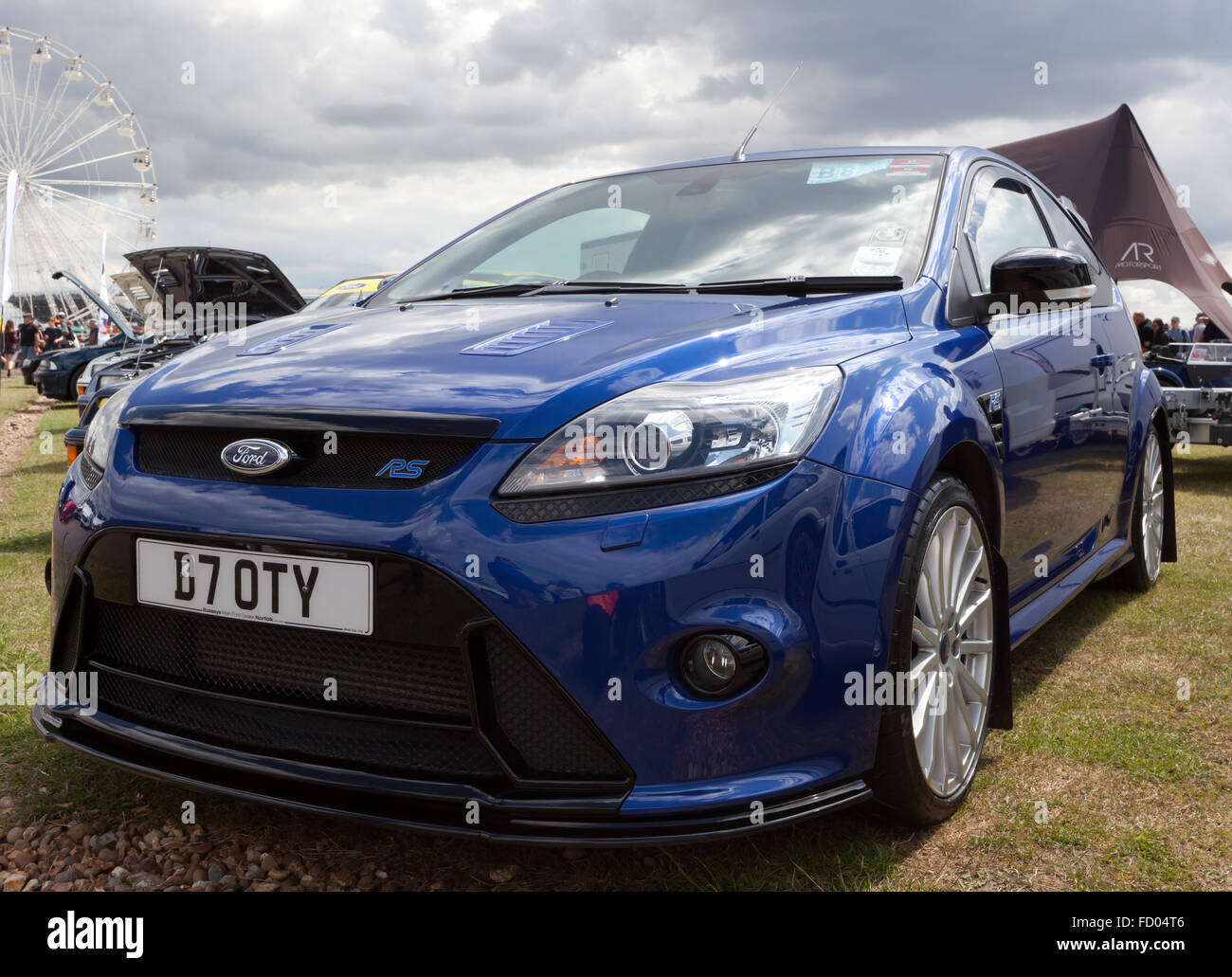 Blue ford focus rs hi-res stock photography and images - Alamy
