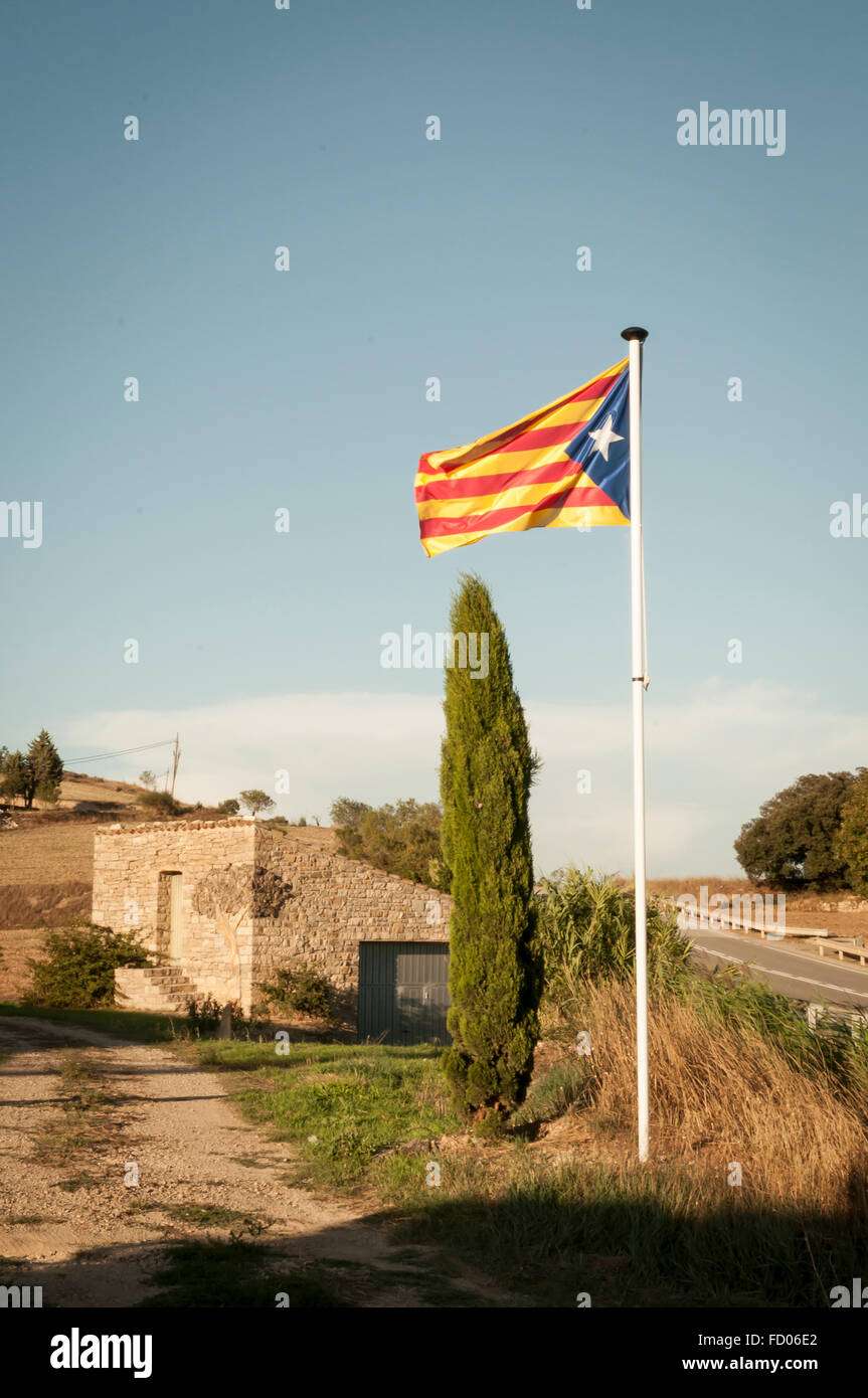 Catalonia flag estelada hi-res stock photography and images - Alamy