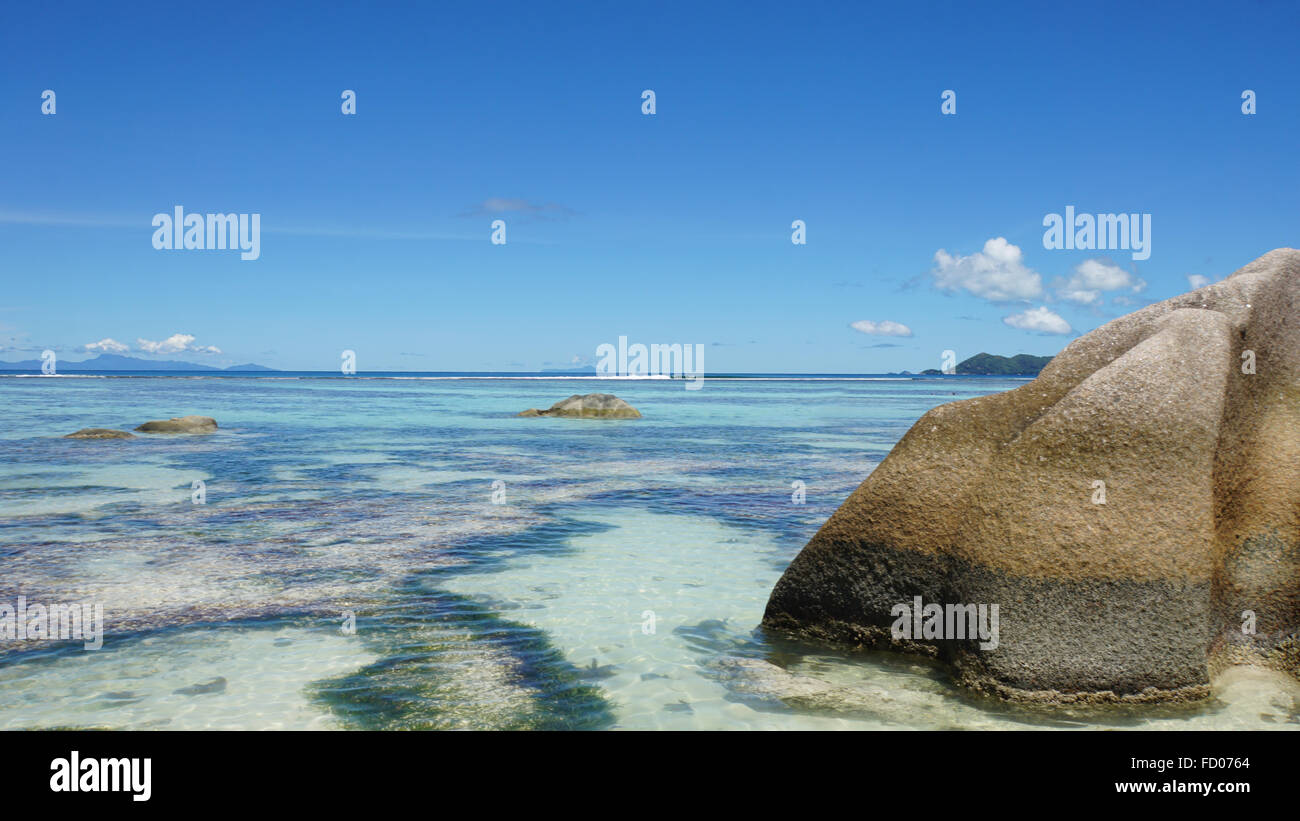 amazing granite rocks on a tropical beach Stock Photo - Alamy