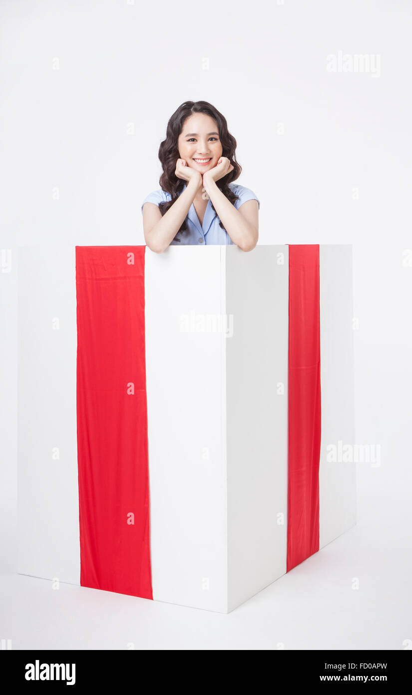 Shopping in a box hi-res stock photography and images - Alamy