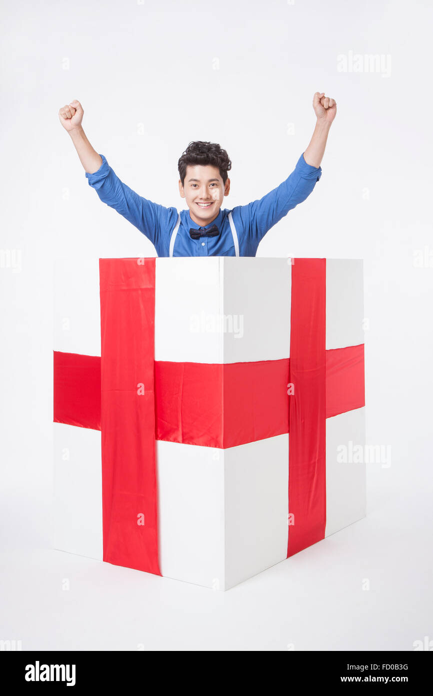 Putting in box hi-res stock photography and images - Alamy
