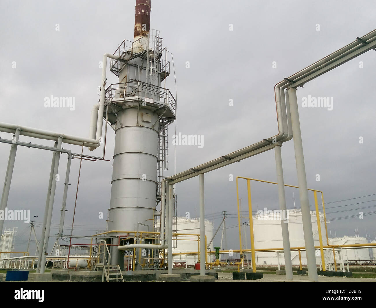 Refinery furnace hi-res stock photography and images - Alamy
