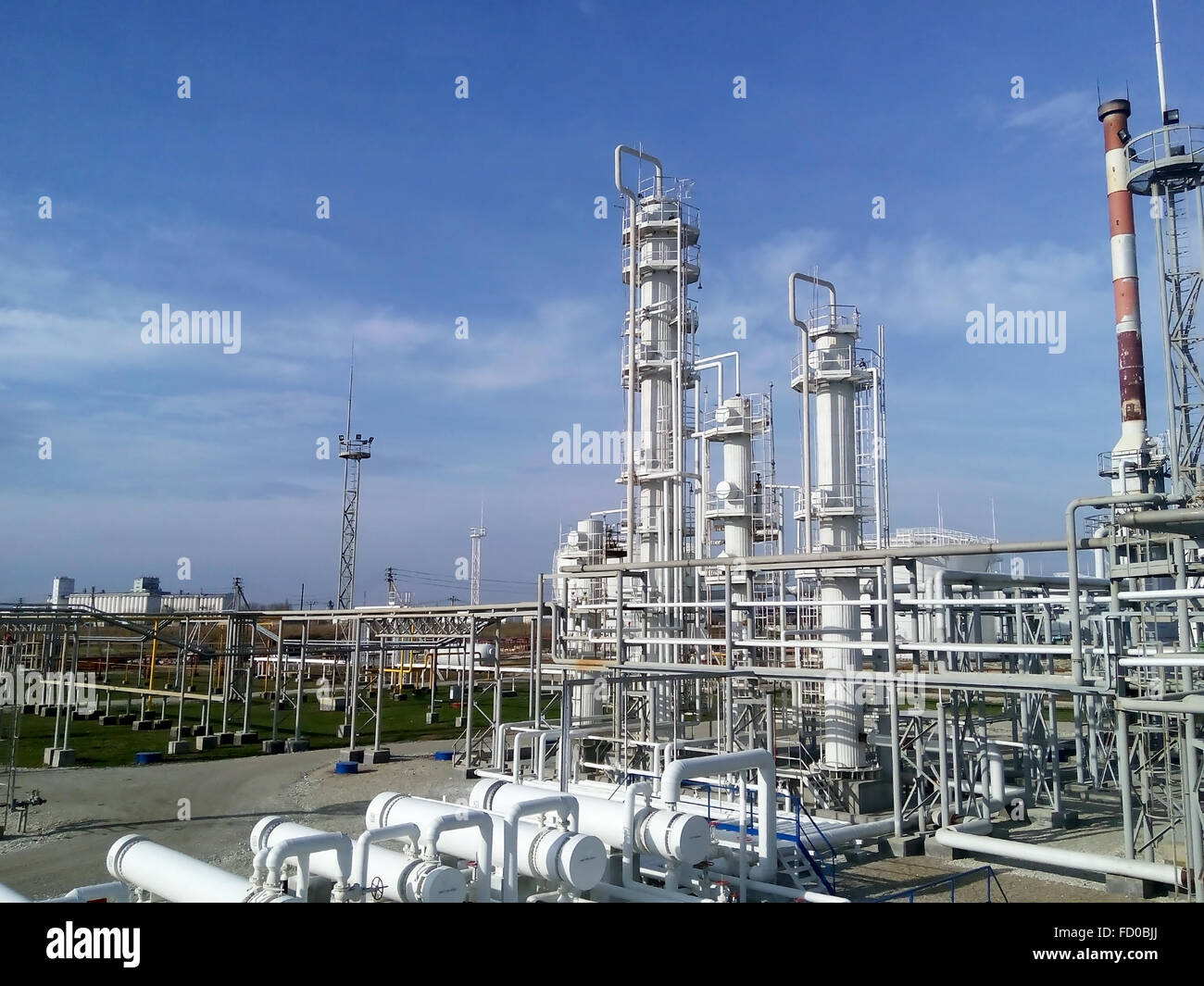 The oil refinery Stock Photo - Alamy
