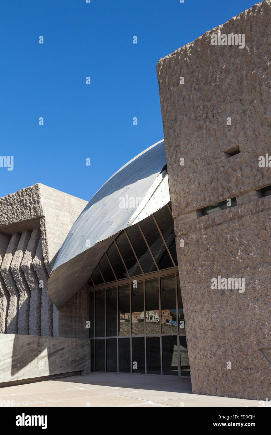 Spanish postmodern architecture hi-res stock photography and images - Alamy