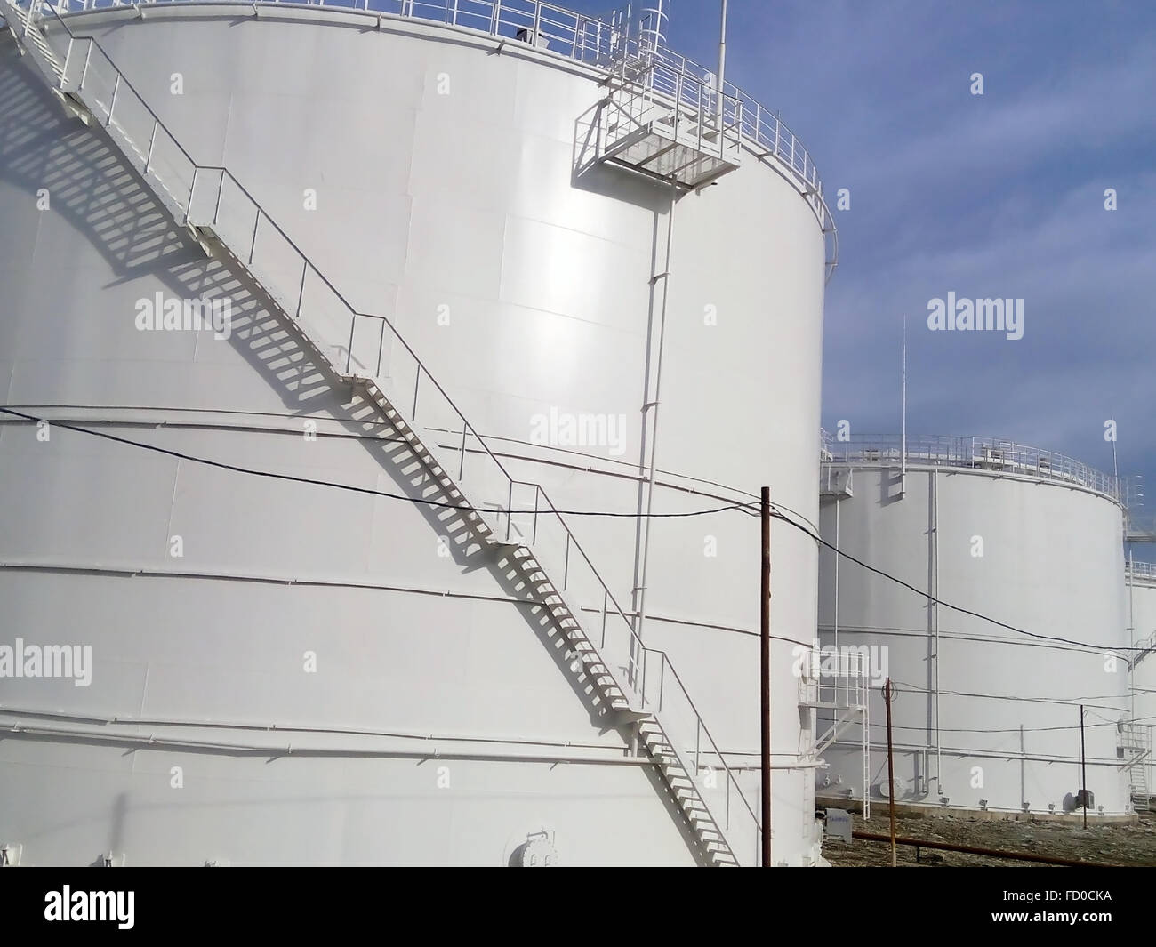 Storage tanks for petroleum products Stock Photo - Alamy