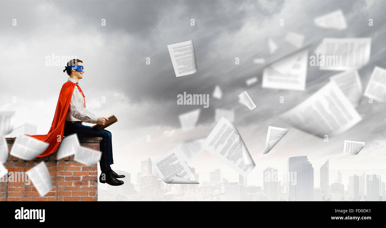 Cartoon superman on building top hi-res stock photography and images ...