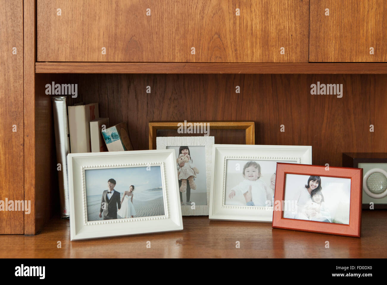 Family Picture In Frame High Resolution Stock Photography and Images ...