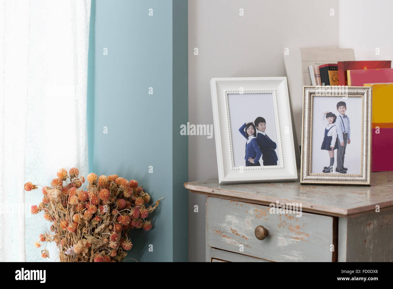 Childrens book photos hi-res stock photography and images - Alamy