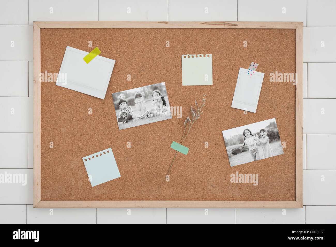 Bulletin board and pictures hi-res stock photography and images - Alamy