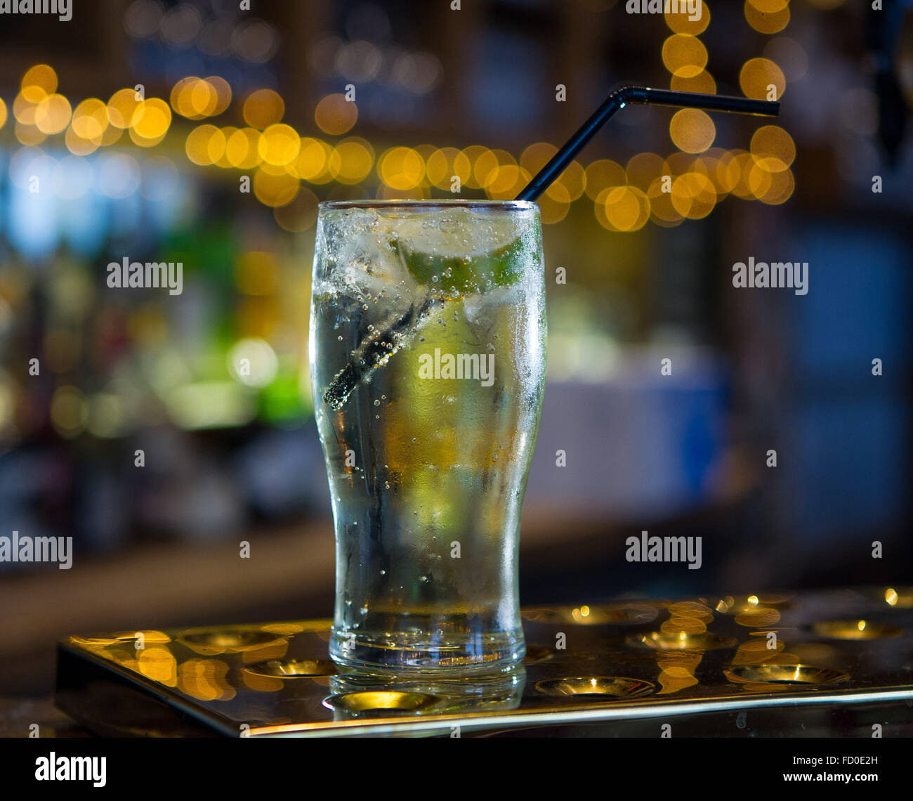 A pint glass of Lime and Soda water Stock Photo - Alamy
