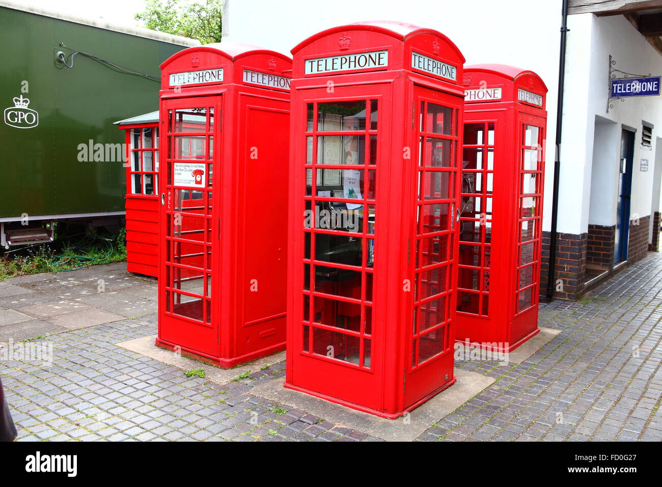 Historic Britain, British buildings, public telephone boxes and ...