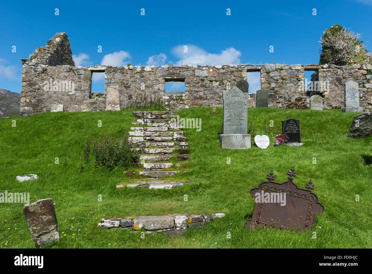 Old graveyard church ruins hi-res stock photography and images - Alamy