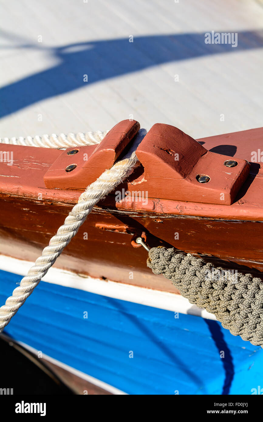 Anchor rope knots hi-res stock photography and images - Alamy