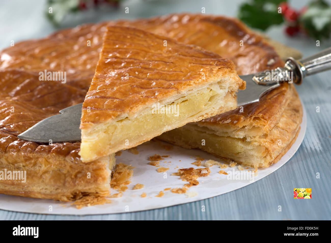 Isolated king cake hi-res stock photography and images - Alamy