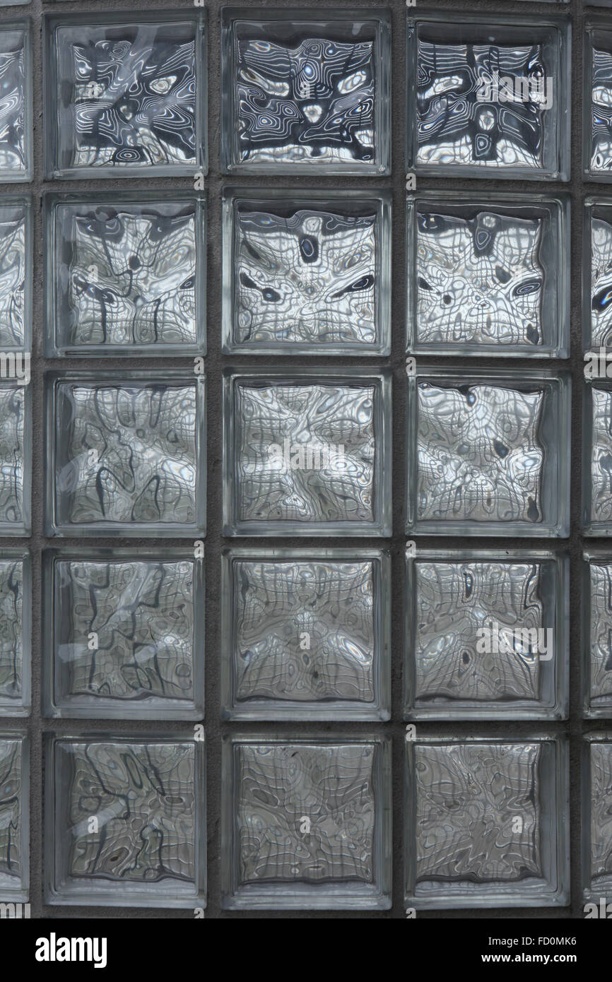 Glass brick wall texture hi-res stock photography and images - Alamy