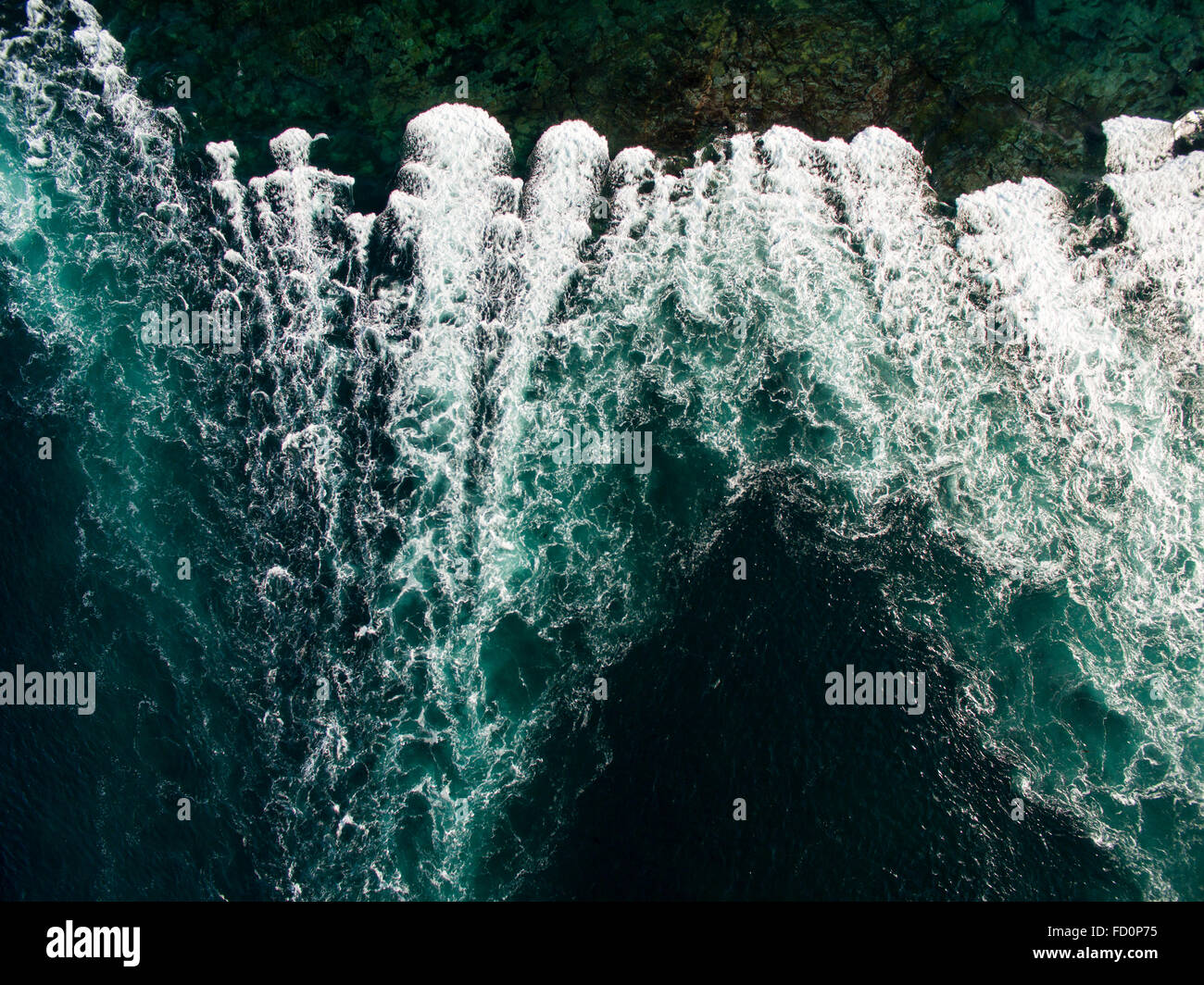 Rip current aerial hi-res stock photography and images - Alamy