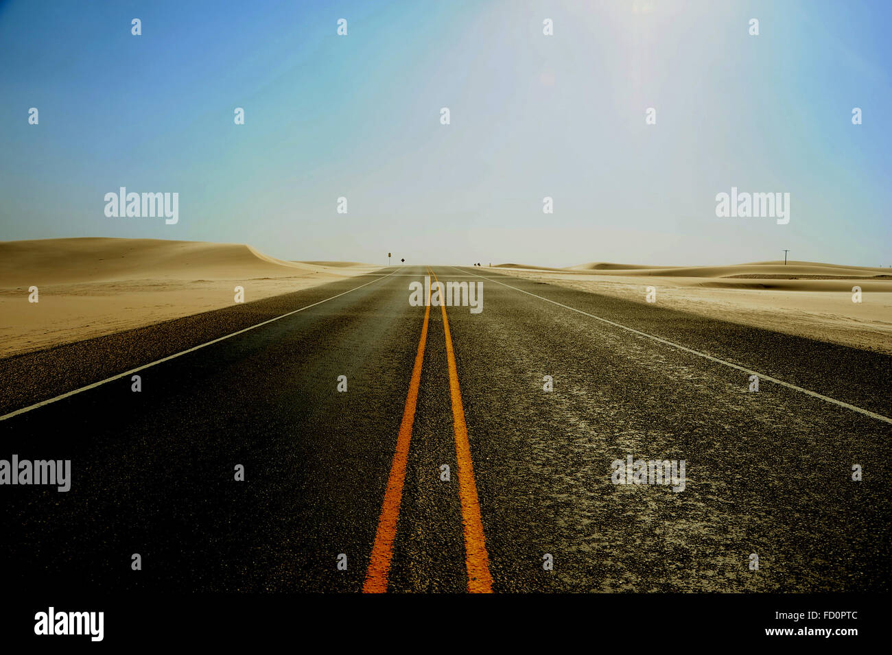 Lonesome desert highway Stock Photo - Alamy