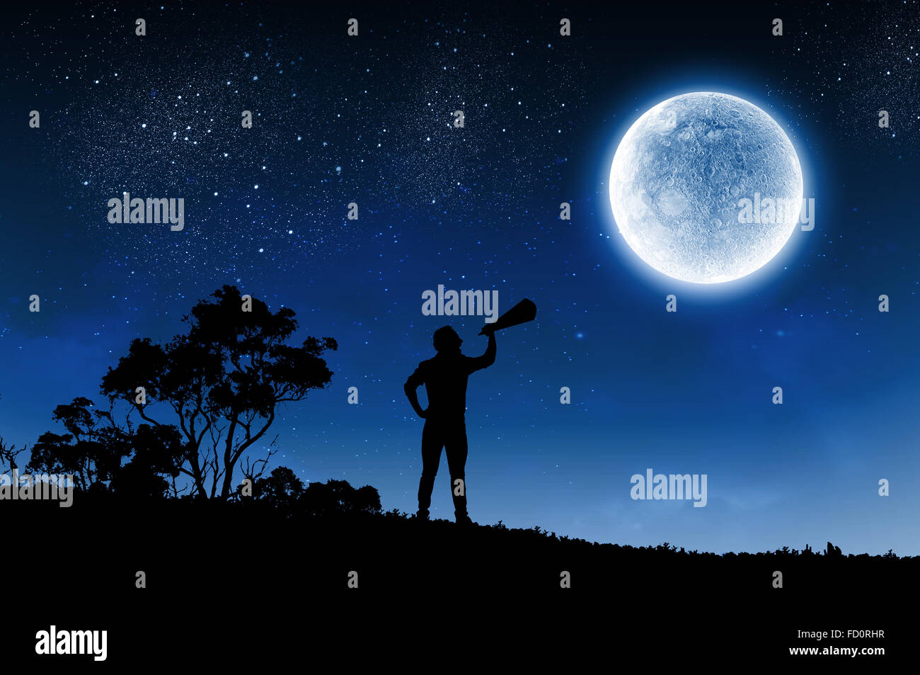 Silhouette of man screaming in trumpet at night Stock Photo - Alamy