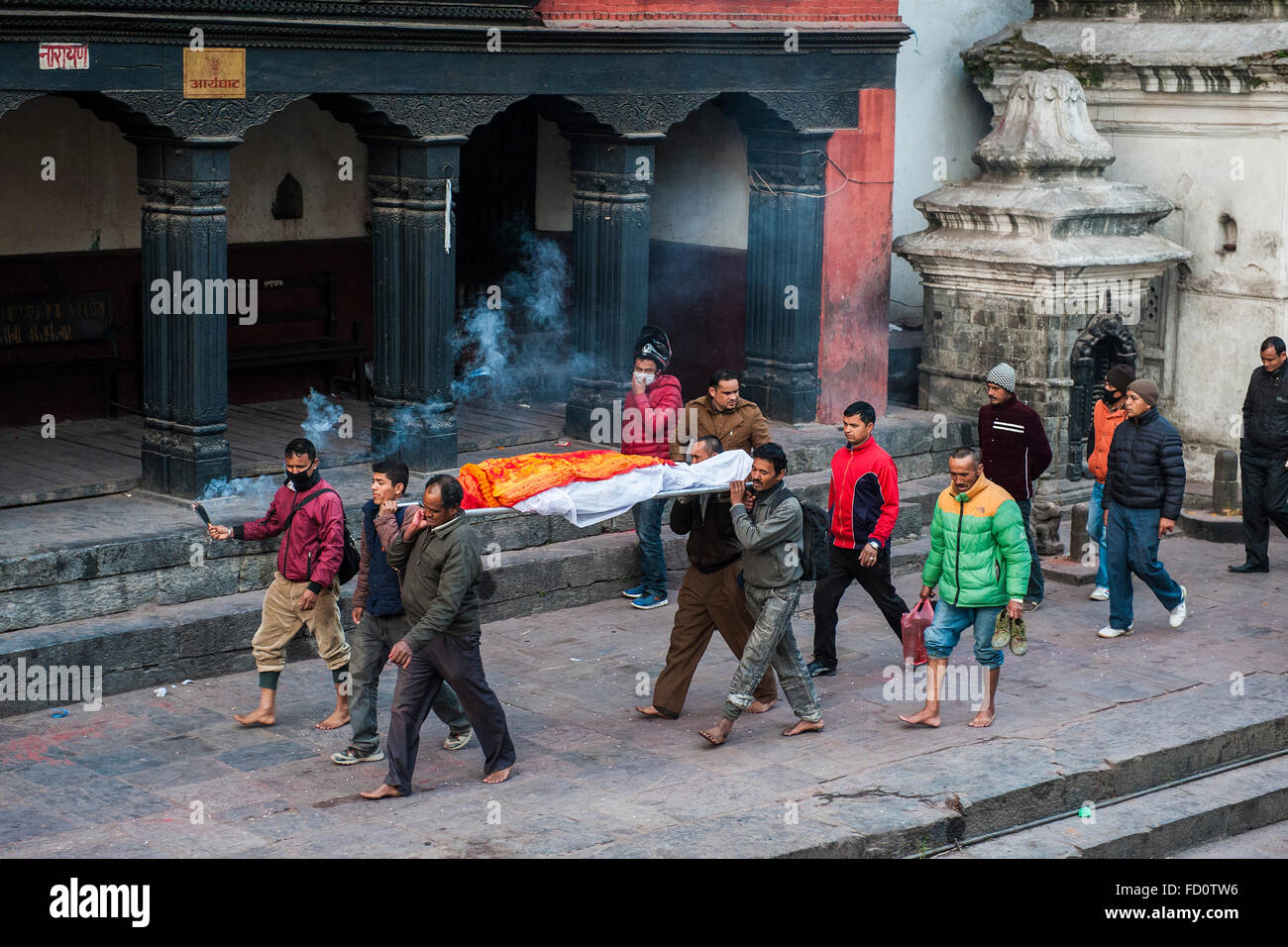 Nepal, Kathmandu, Pashupatinath, cremation funeral Stock Photo - Alamy