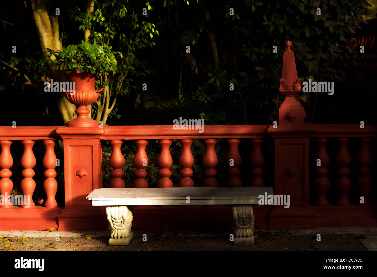 bench in the shady garden Stock Photo - Alamy
