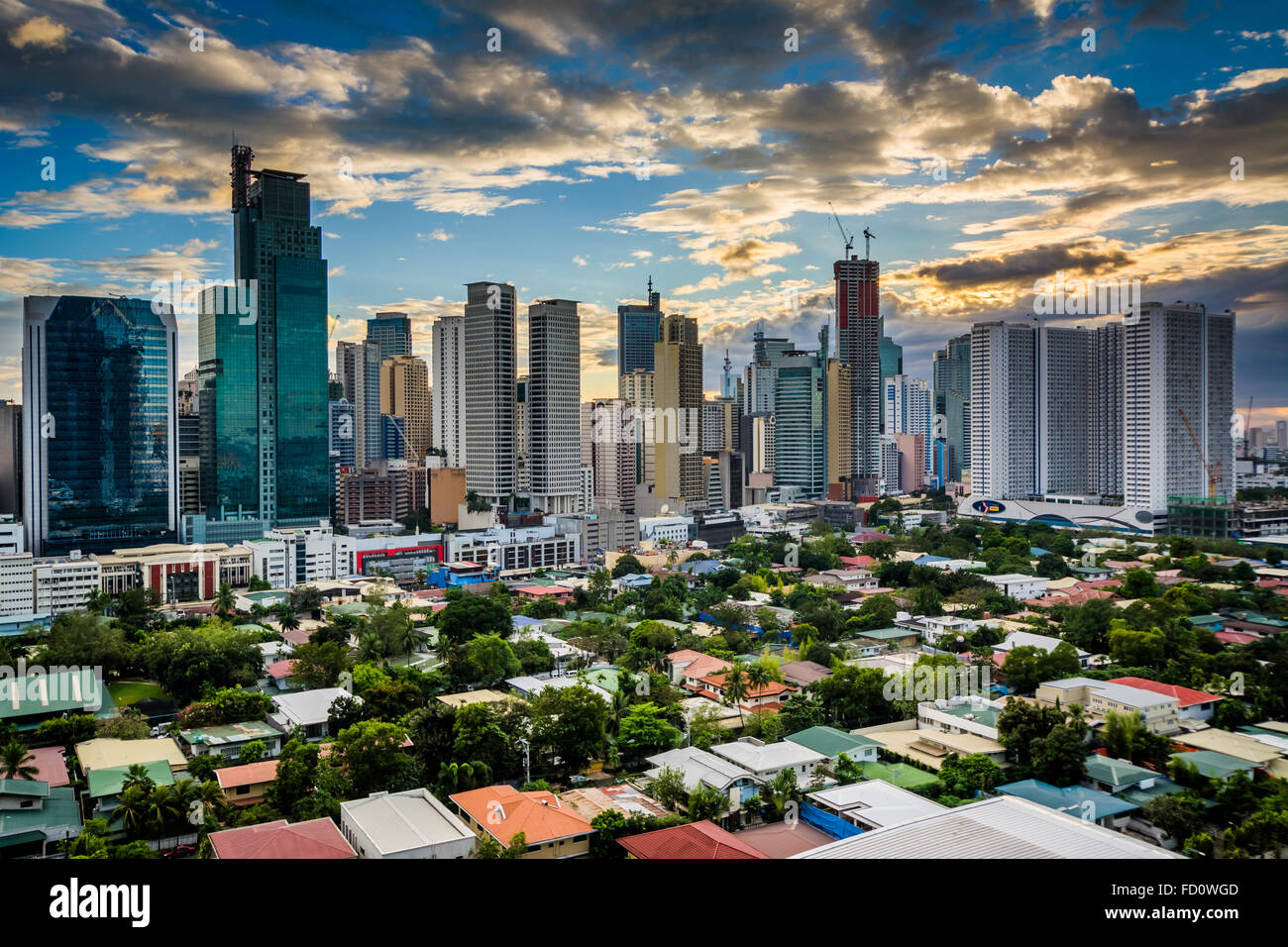 View of the skyline of Makati at sunset, in Metro Manila, The Philippines Stock Photo - Alamy