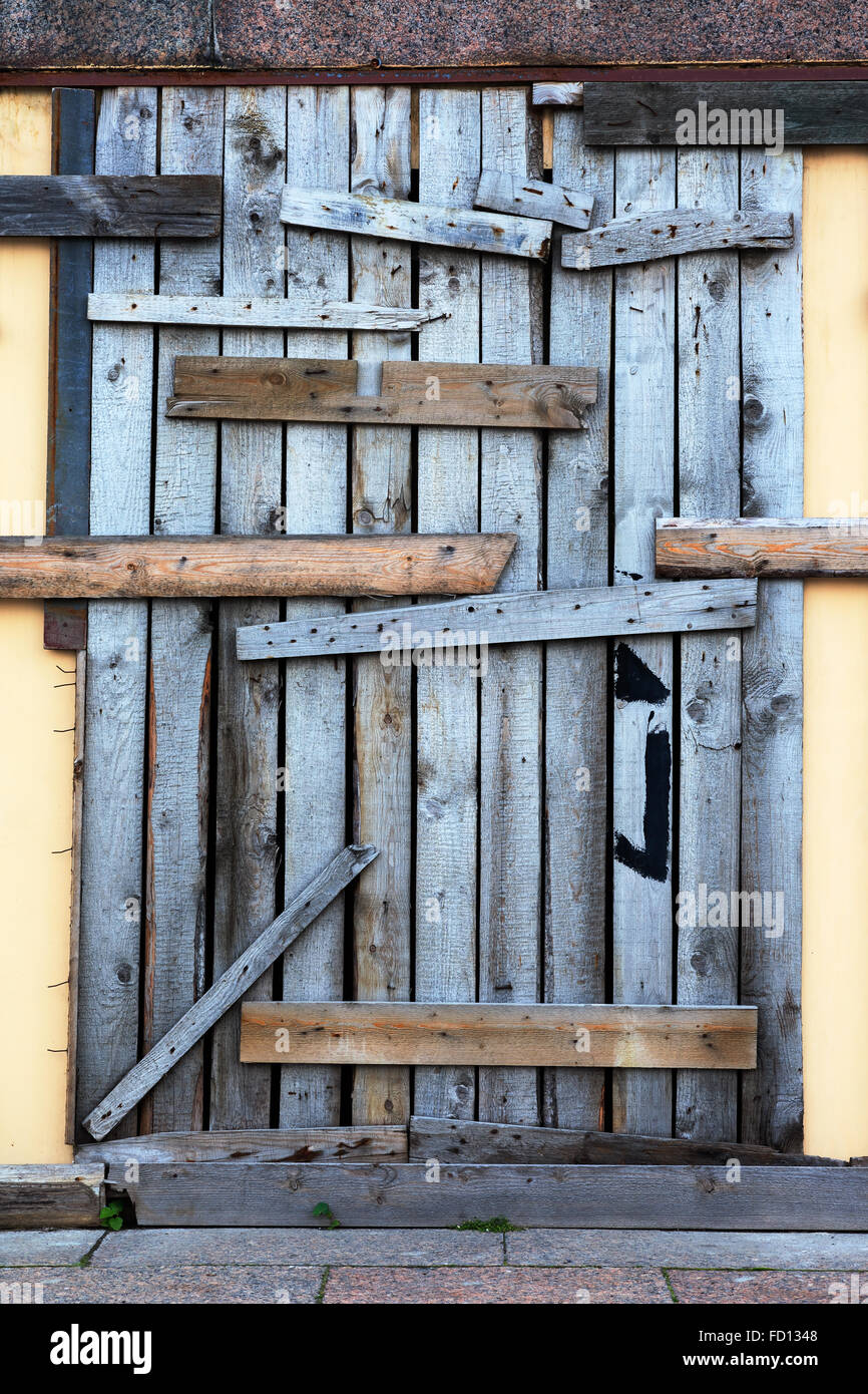 Boarded-up entrance - passage is closed Stock Photo - Alamy