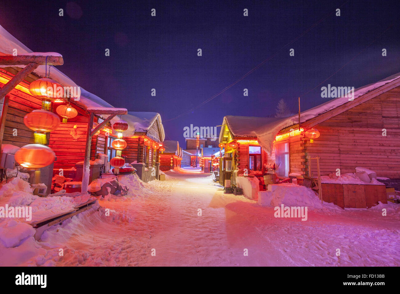 Hailin, Hailin, CHN. 22nd Jan, 2016. A night view of the snow town ...