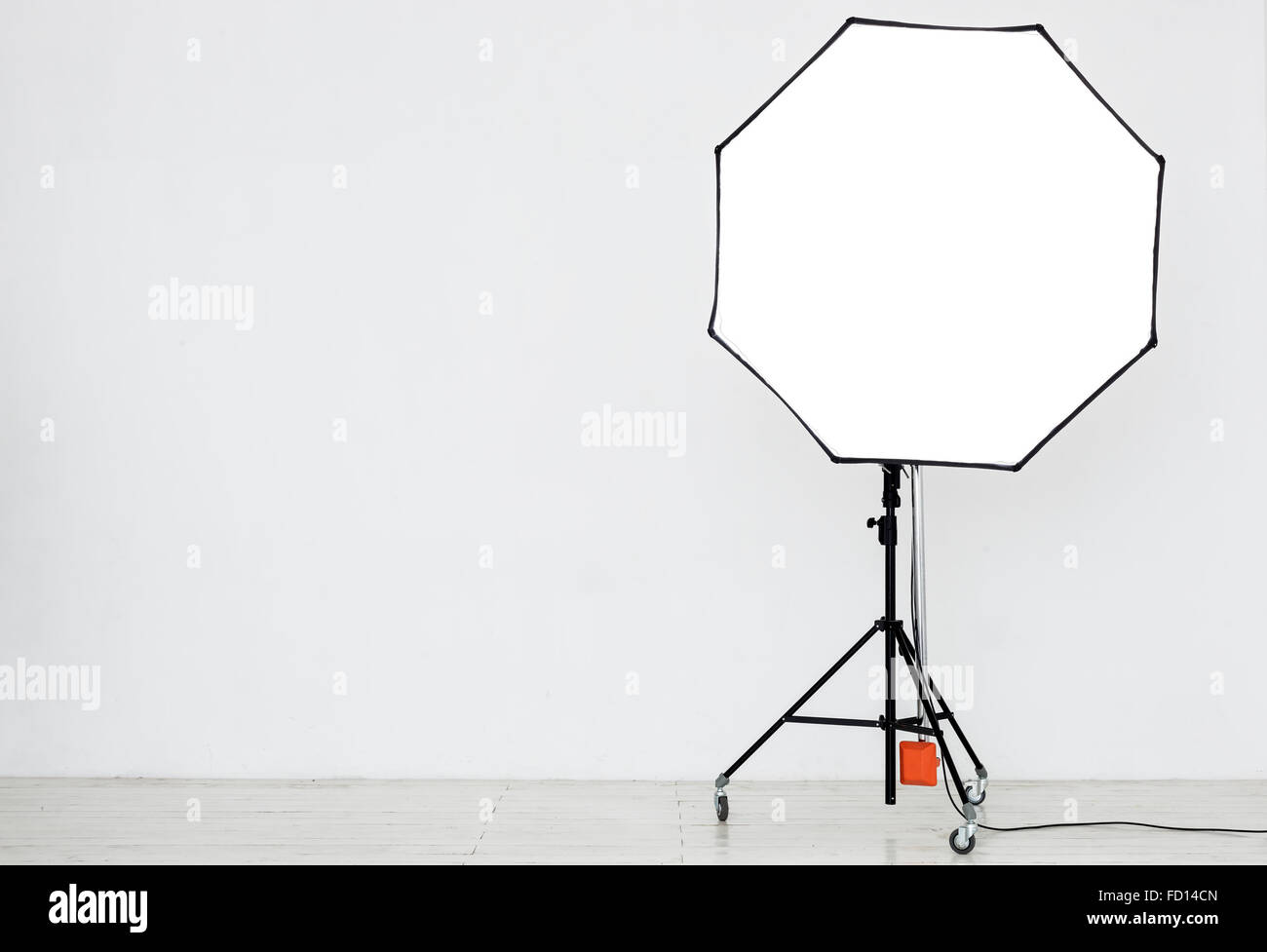 Deep octobox studio softbox modifier in a professional photo studio ...