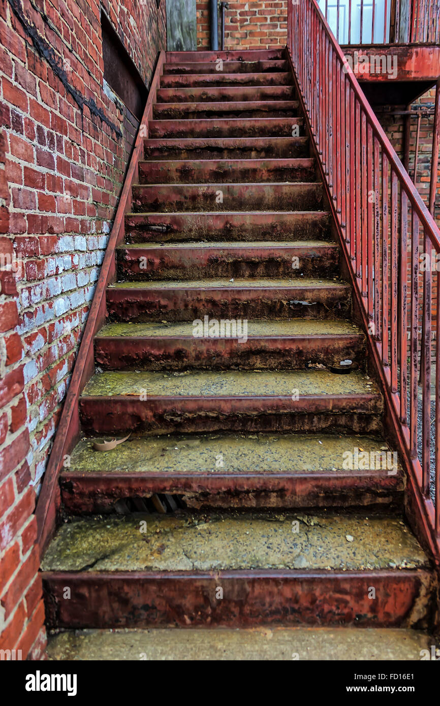 Stairs outside building usa steps hi-res stock photography and images ...