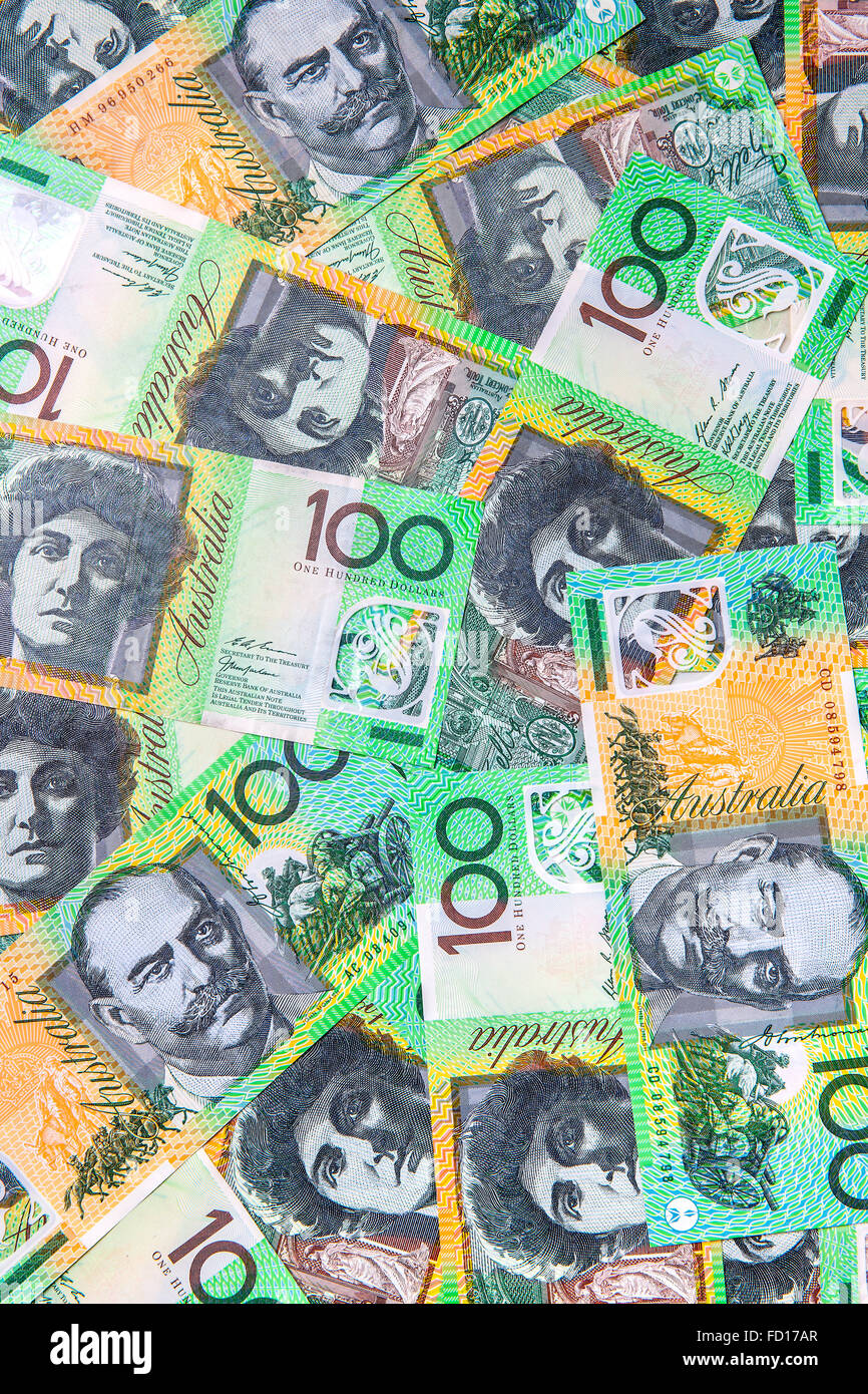 Currecny - Australian one hundred dollar notes ($100 Stock Photo - Alamy
