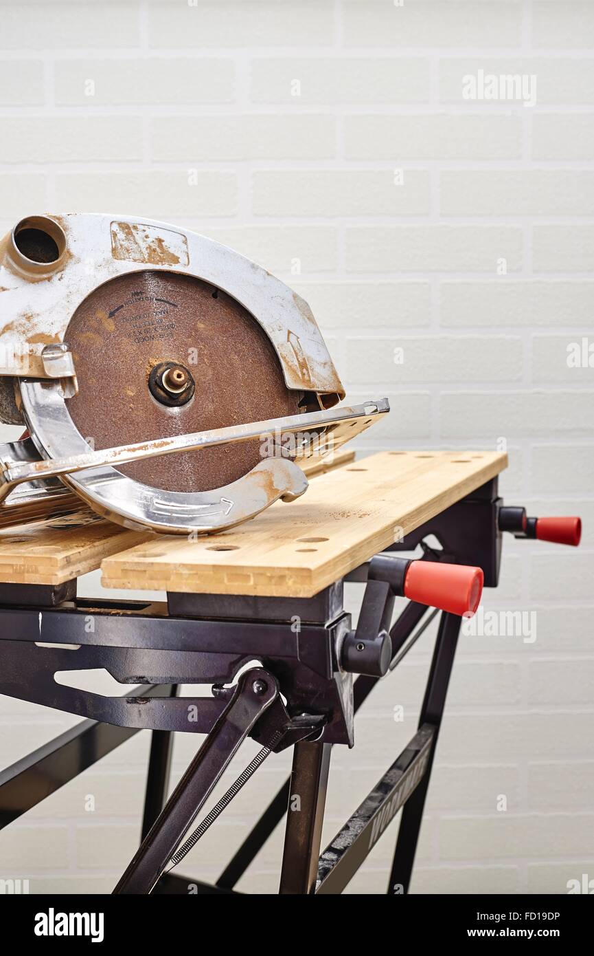 A studio photo of a industrial circular saw Stock Photo - Alamy