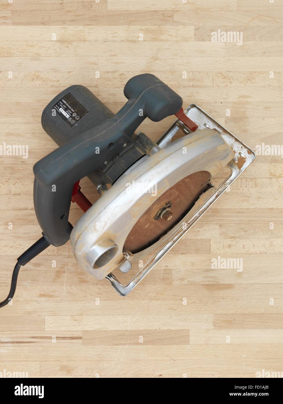 A studio photo of a industrial circular saw Stock Photo - Alamy