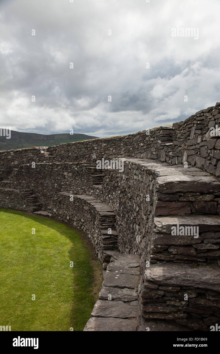 Cahergal stone fort High Resolution Stock Photography and Images - Alamy
